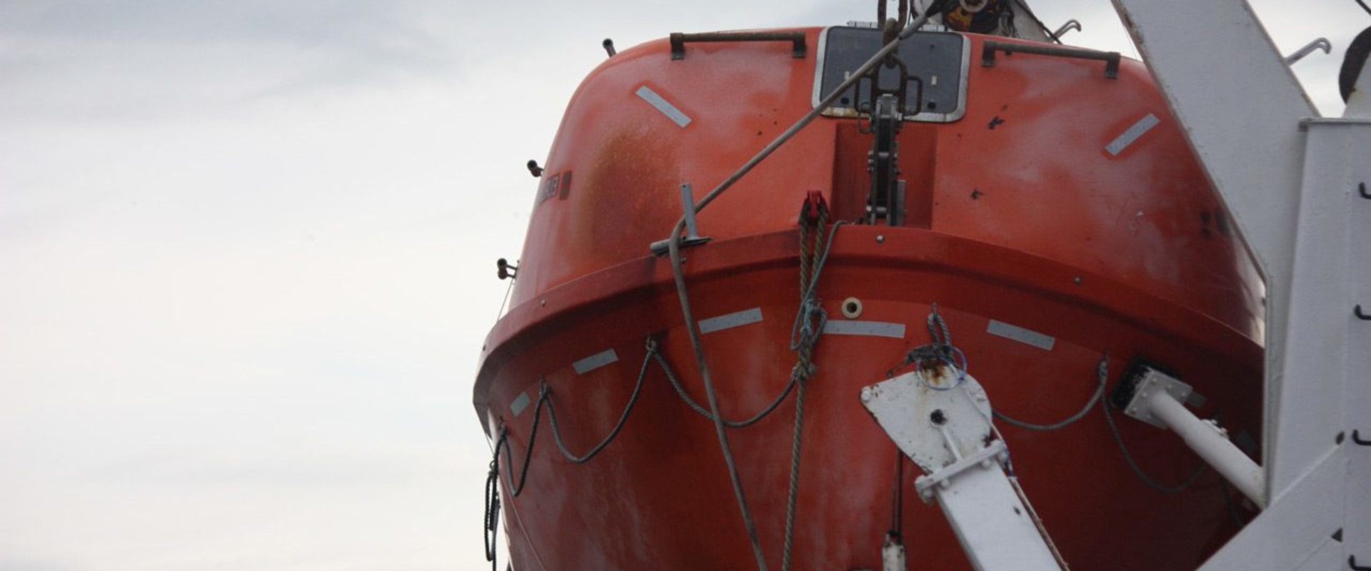 Maintenance Procedures while Operating a Lifeboat